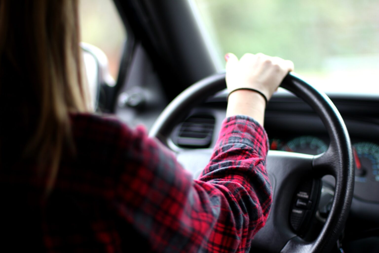 Case Study: Managing airbag recalls in aging fleets | Sedgwick